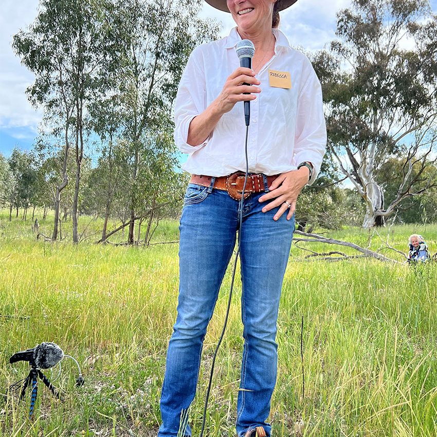 Linking Artists with Farmers - Earth Canvas Australia