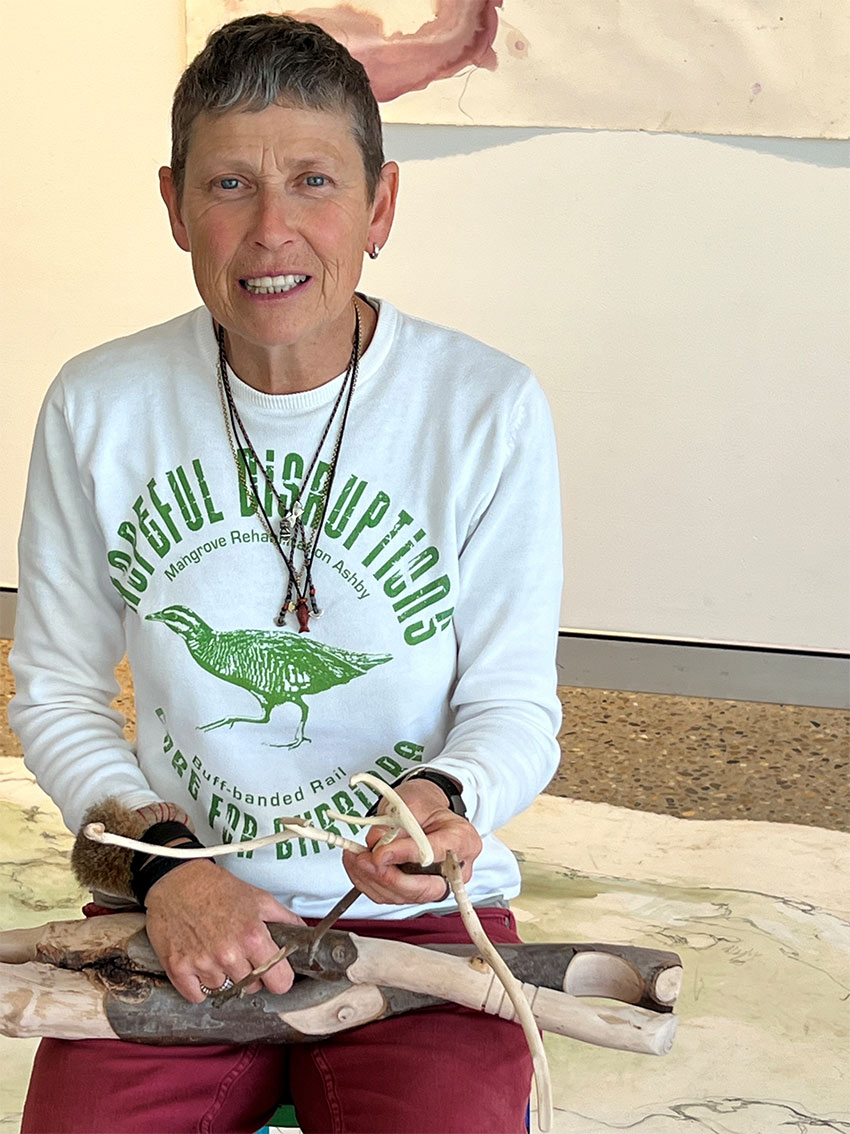 Interview with sculptor Tracey Pateman - Earth Canvas